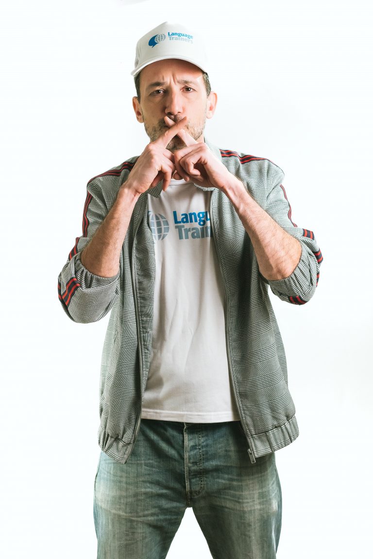 » Top 10 Italian Hand Gestures You Need to Use